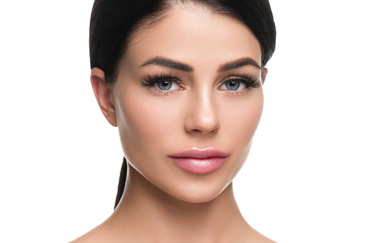 A Guide to Different False Lash Styles – Glance Cosmetics